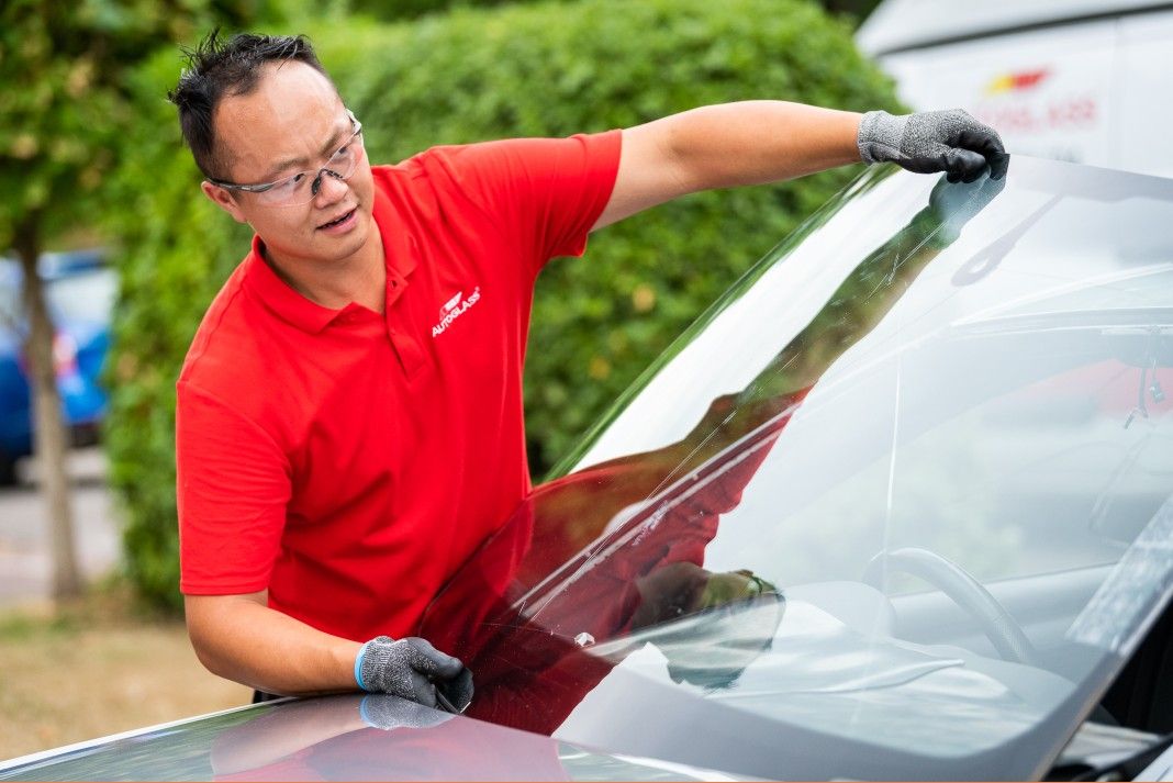 Belron UK reduces carbon emissions by 40%+ | Glass & Glazing Products ...