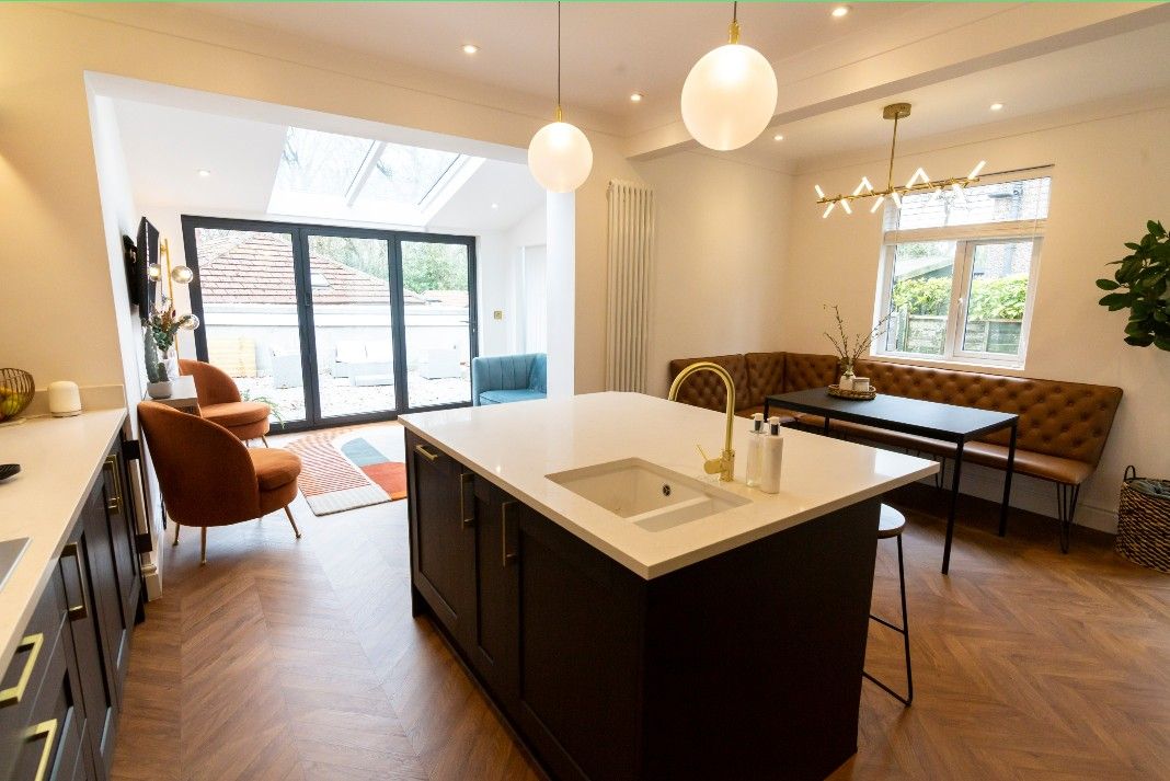 Ultraframe offers ‘hup!’ training