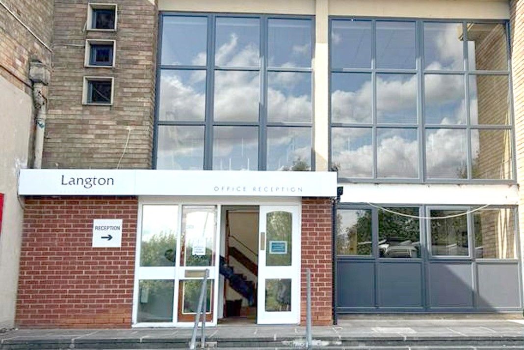 90+ Optima windows boost business centre | Installations