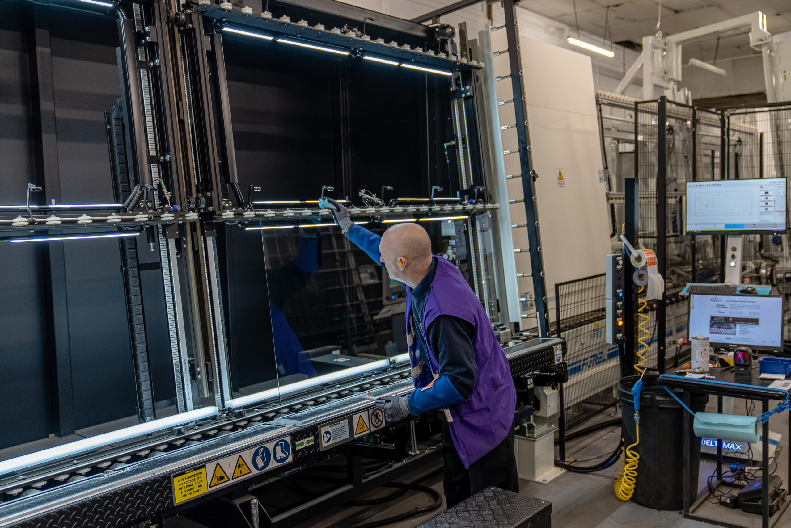 Sternfenster invest in automated spacer application line | Glass ...